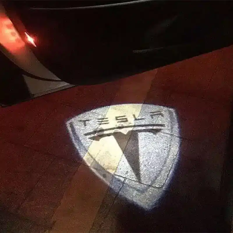 Tesla Welcome Lights – CarDoorLights